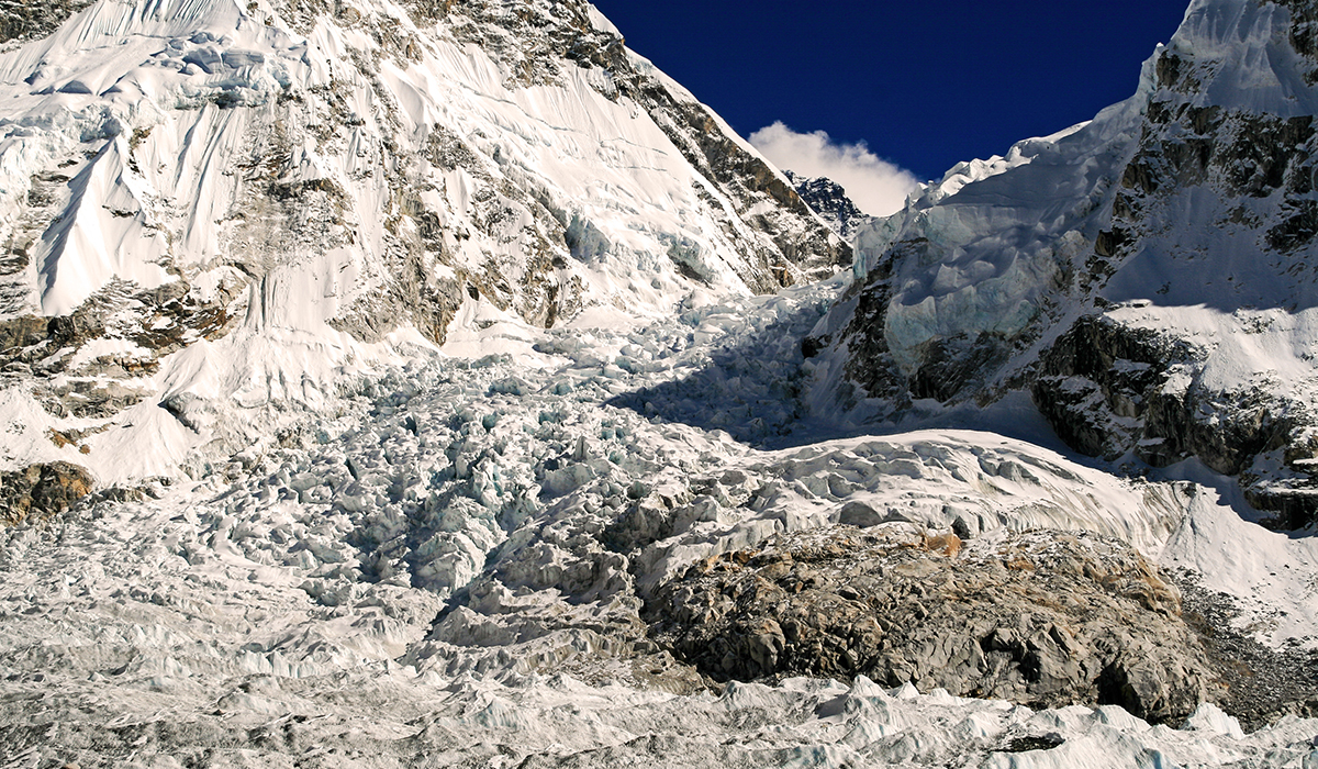The story of Everest’s Sleeping Beauty | Francys Arsentiev